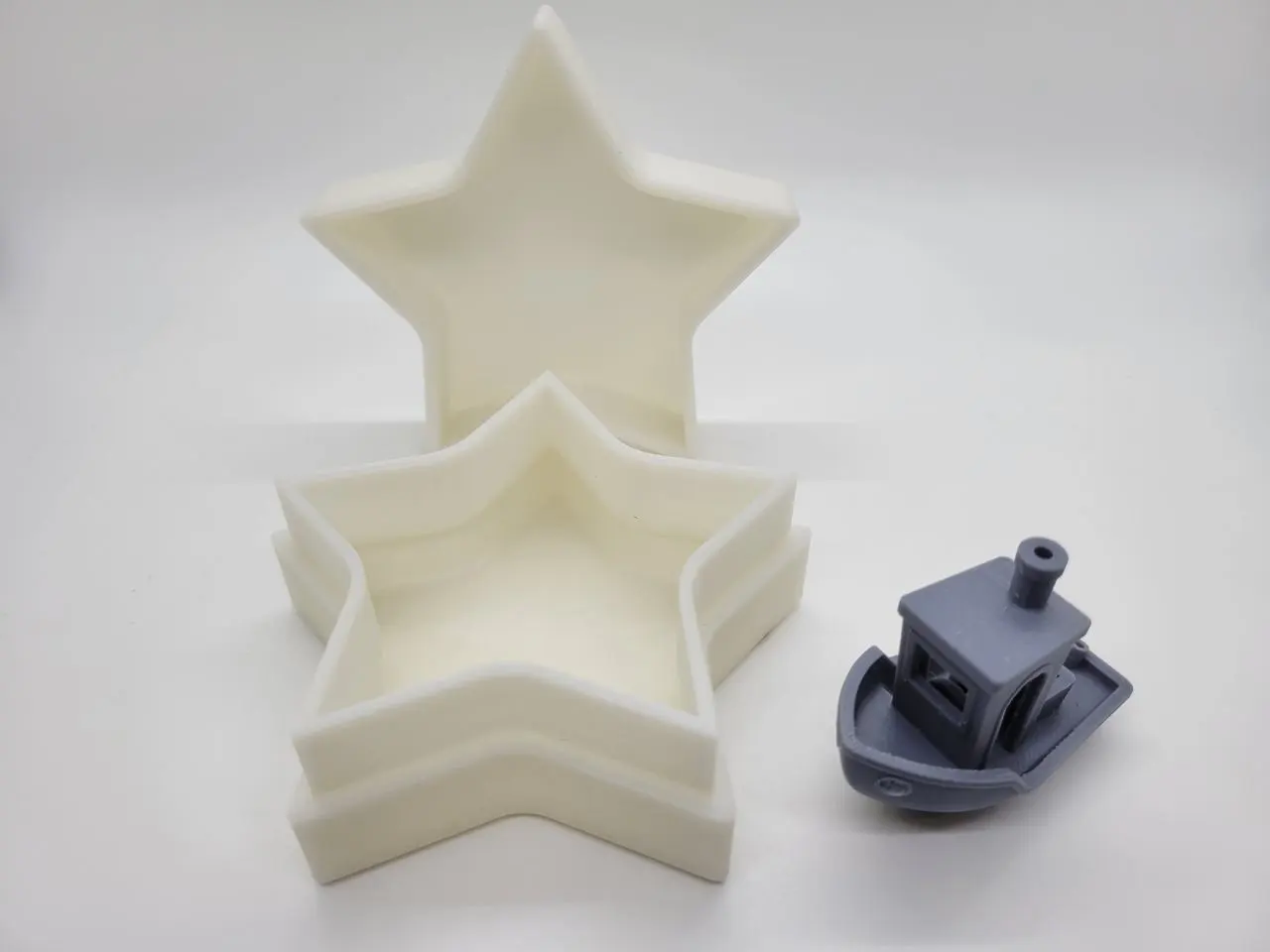 Snap-Fit Star Shaped Storage Container | 3D Printed Storage